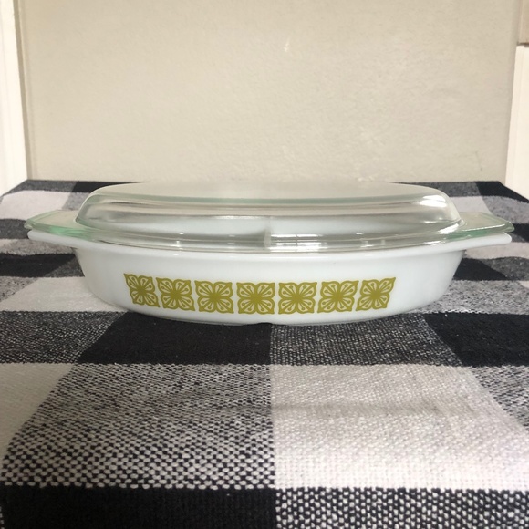 Pyrex | Kitchen | Vintage Pyrex Flowered 12 Quart Oval Divided Split ...
